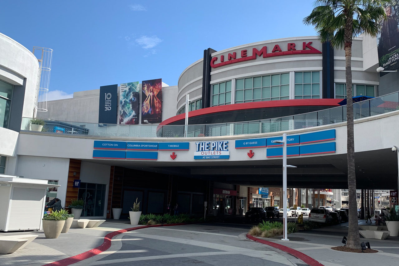 The Pike Outlets - ad-s.com